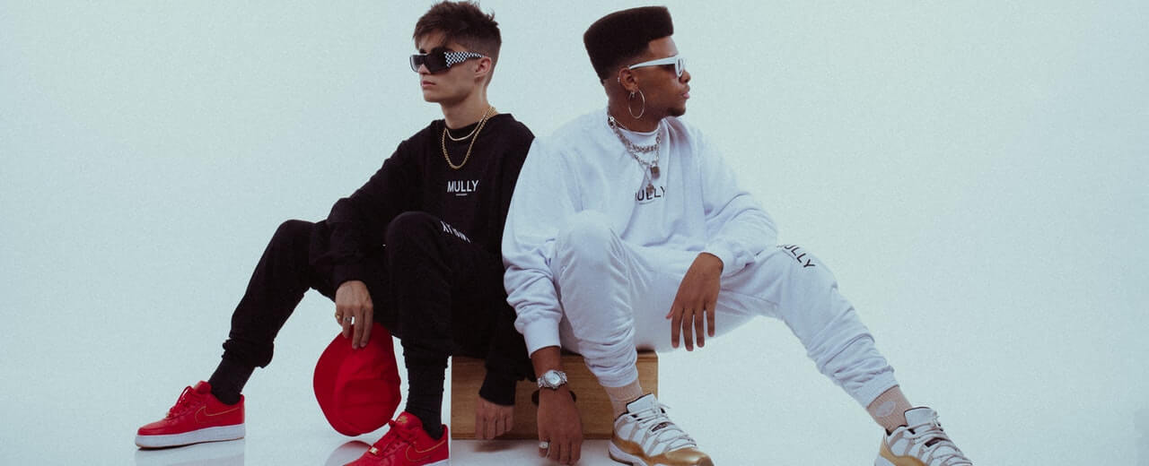 What You Need To Know About Iced Out Jewelry - Things That Are Awesome